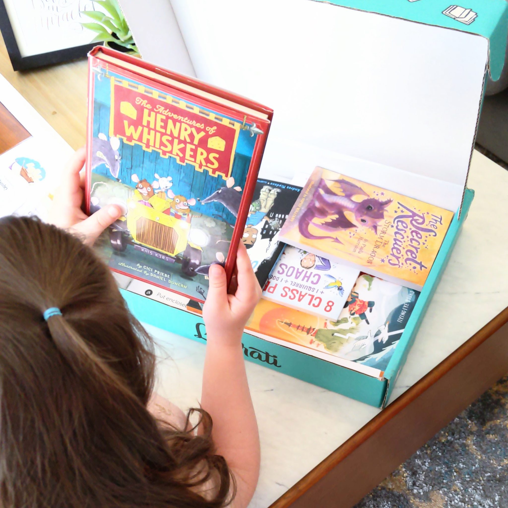 Literati Book Club Box Review and Unboxing | Vibrant Mom Society